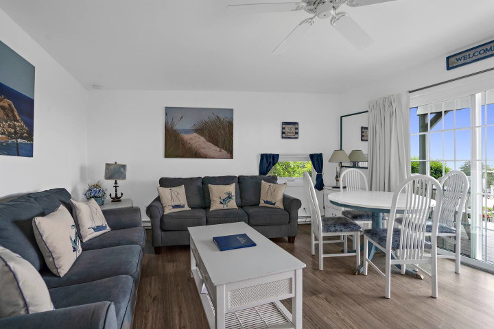 One Bedroom Oceanside Condo - Montauk, NY