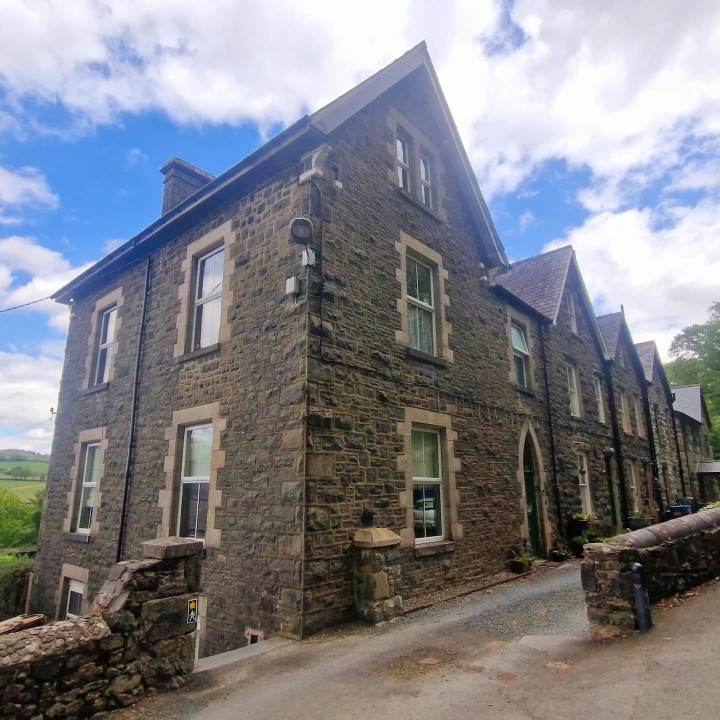 Dog Friendly Flat In Dolgellau With Parking - Dolgellau