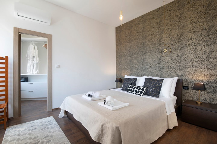 Polai Boutique With Balcony And Free Parking - Pula