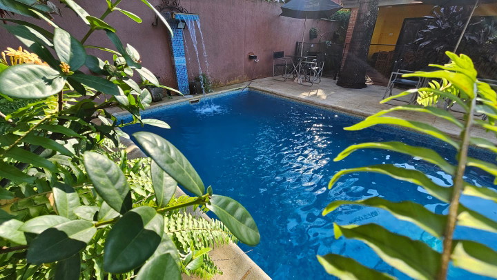 Habitación Céntrica Con Pileta Y Generador - Puerto Iguazú