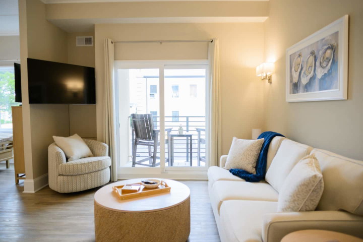 Coastal Luxury Studio | One Block To Big Rock - Morehead City, NC