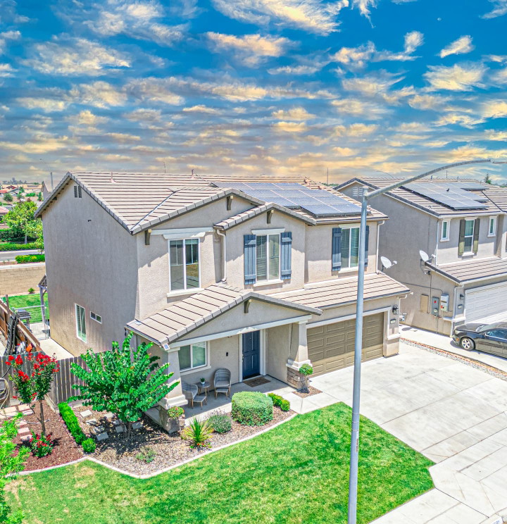 Cozy 6-bedroom Home Perfect For Large Groups - Fresno, CA
