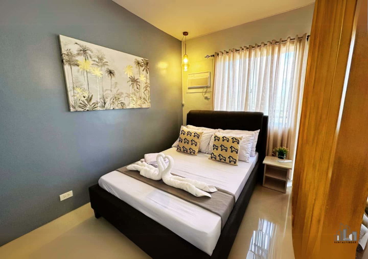 Retreat Homes Near Airport+balcony| Free Pool +Gym - Puerto Princesa