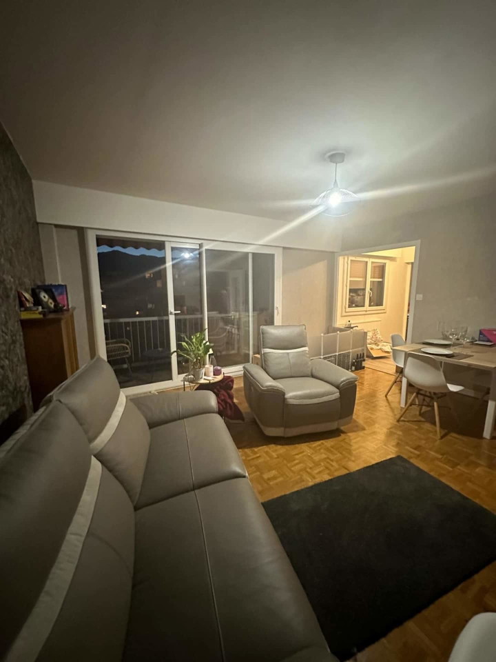 Appartement 2 Chambres +Salon Spacieux Et Lumineux - Aix-les-Bains