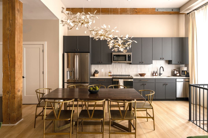 Stunning Artisan Loft Chic & Modern |The Botanist - Philadelphia, PA