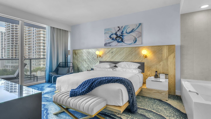 Oceanfront Sanctuary Your Private 2br 2ba - Fort Lauderdale