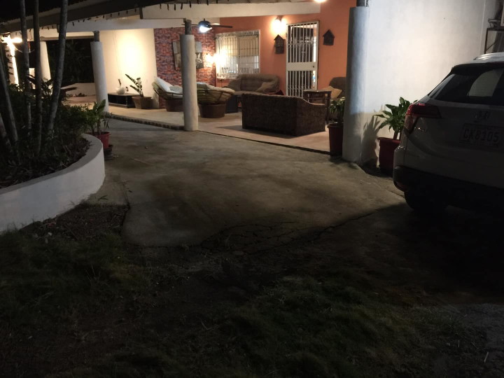 3 Bedroom Residence Near Beaches And Rivers - Panama