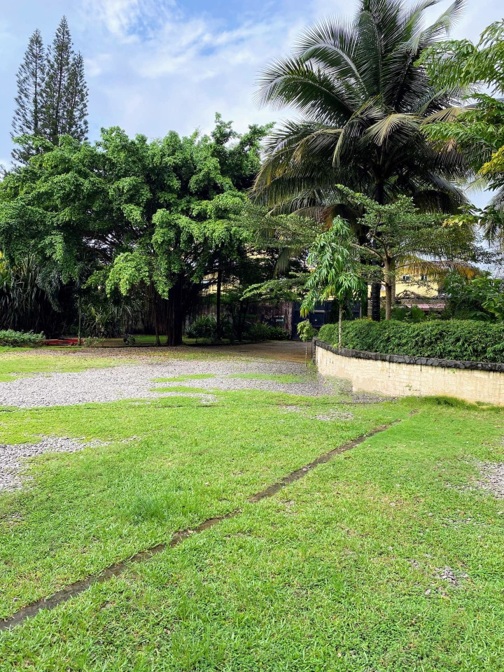 Spacious, Secure And Quiet Living Apt.#6 - Monrovia