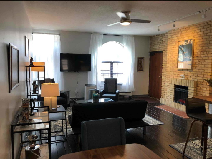 East Town Condo-downtown, Stadium, Convention Ctr - Minneapolis, MN