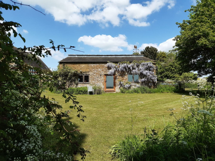 Private Hideaway With Wonderful Views - England