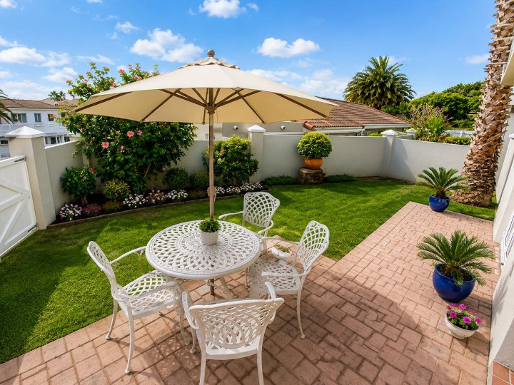 Casa Mano- Beachfront Apartment - Saint Francis Bay