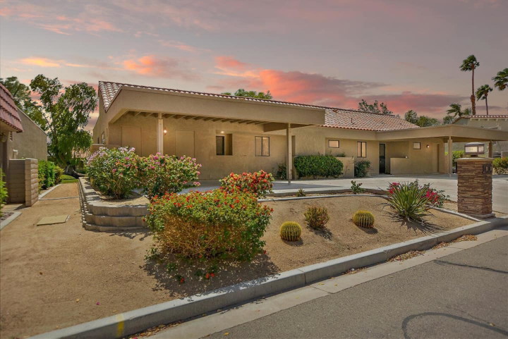 Country Club Condo - Golf Cart Opt + Close To Pool - Palm Desert, CA