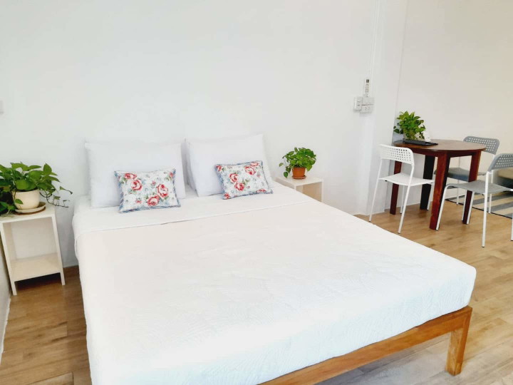 4b · Deluxe Studio With Balcony - Bangkok