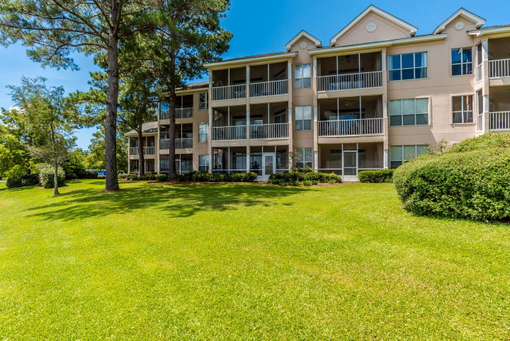 Golf Course Condo - Gulf Shores, AL