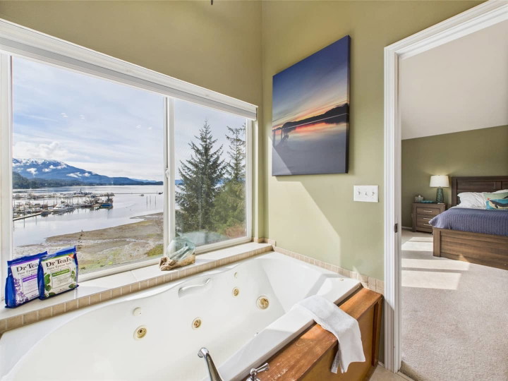 Juneau Oceanfront Home Overlooking Auke Bay - Juneau, AK