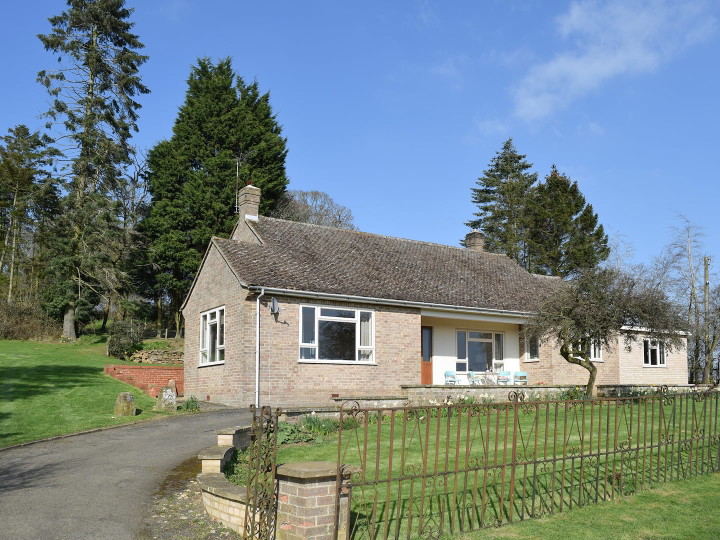 Roundhill - Buckinghamshire