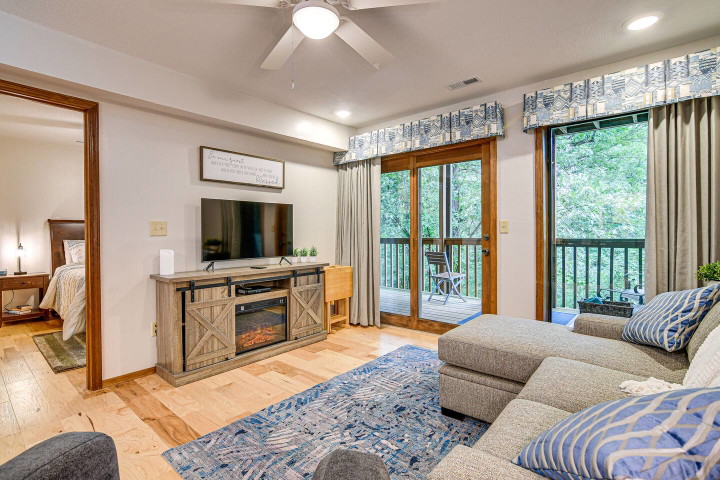 Hike & Leaf Peep! Condo 2 Mi To Silver Dollar City - Branson West, MO