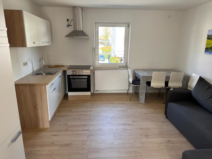 Apartment By Lake Chiemsee With Sun Terrace - Chiemsee