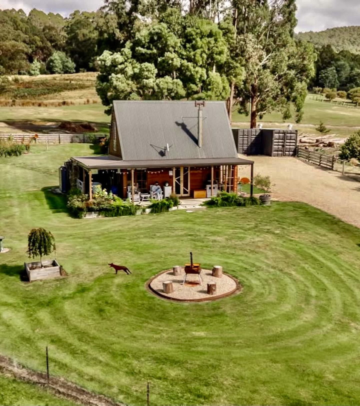 Arrow Brick House. Boutique Accommodation. - Tasmania