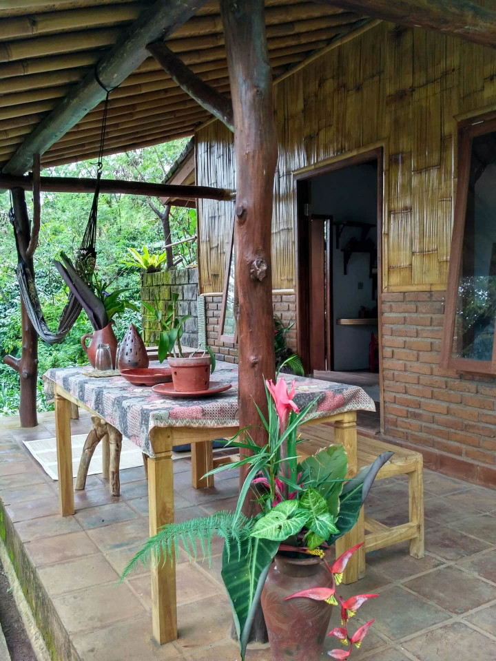 Faraway Jungle Bamboo Cabin - Indonesia