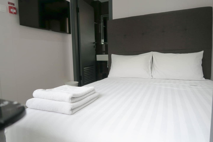 Easy Access Comfy Room Suite-somerset/orchard Area - Singapore
