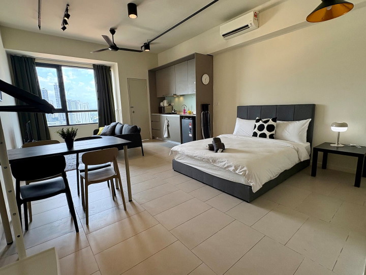 Breezy Studio Tamarind Stay Cyberjaya By Mh - Cyberjaya