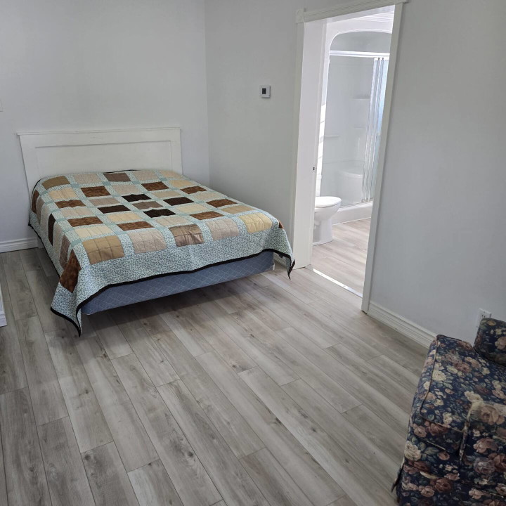 Apartment On A Family Farm. Safe, Quiet. - Campbellford