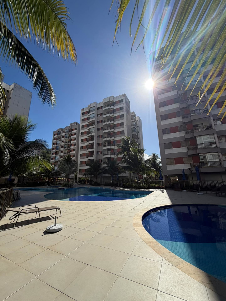 Apartamento No 7° Andar Com Piscina E Garagem - Caraguatatuba