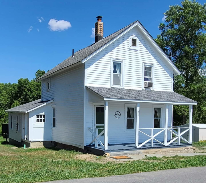 The Devita House Est. 1900 - Gardiner, NY