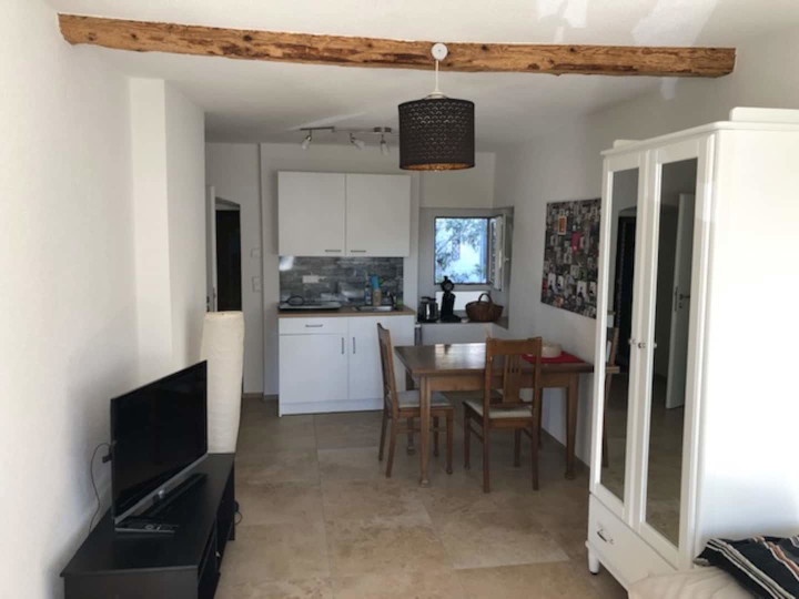 Beautiful Apartment / Studio In Breisach Am Rhein - Ihringen