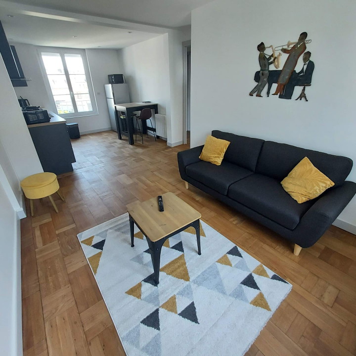 Superbe Appartement F2 Refait à Neuf Hyper Centre - Coutances