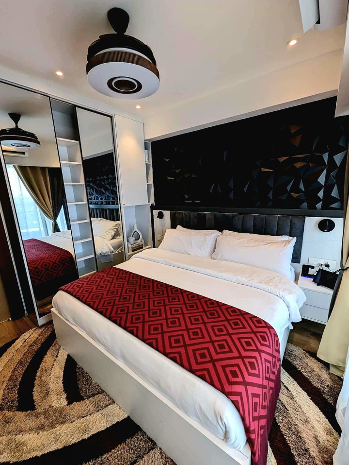 Modern Luxe Apt In Osu Prime Location Near Beach - Accra