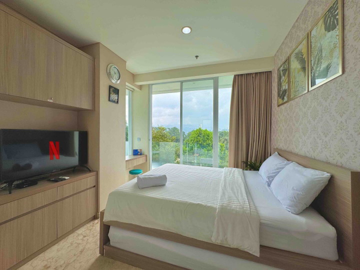 Splendid Jacuzzi Suite | Art Deco | Near Dago - Bandung