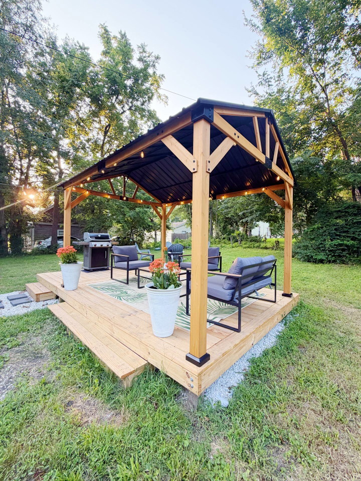 3br Bloomington Home W/ Gazebo Sleeps 8 - Bloomington