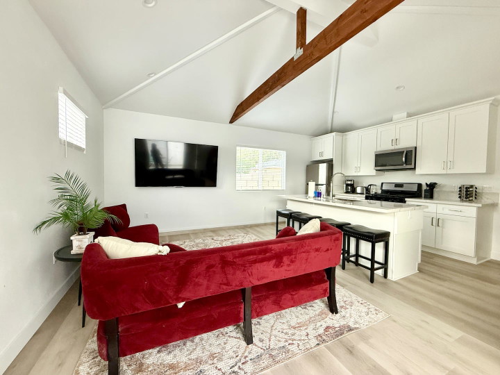 Spacious 3br/2ba Homeaway! - Rancho Cucamonga, CA
