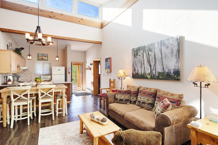 Near Slopes & Town. Shuttle To Resort! - Winter Park, CO