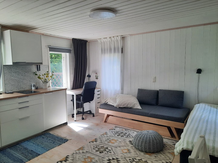 Tranquil Cottage With Ac, Free Parking And Wi-fi - Helsinki