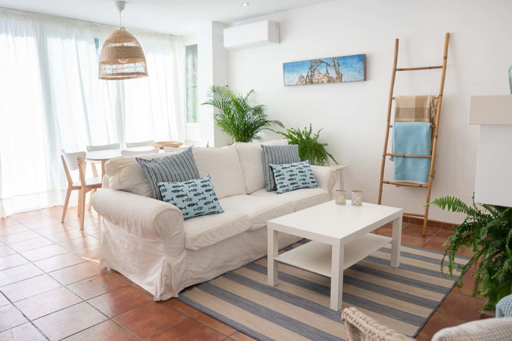 White House By The Sea - Castelldefels