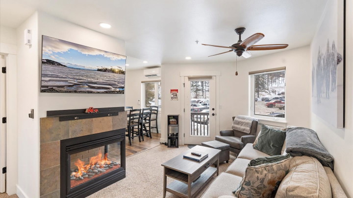 The Powderhound Condo - Whitefish, MT
