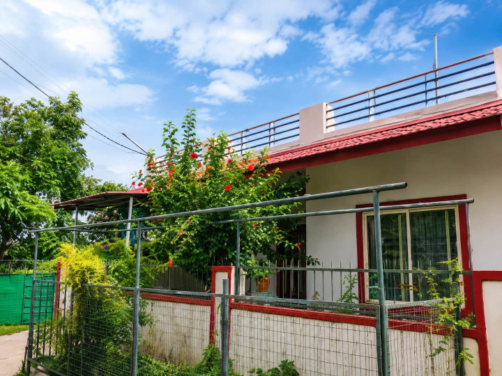 1bhk Ansal 2000 Sqft Entire Bunglow - Bhopal