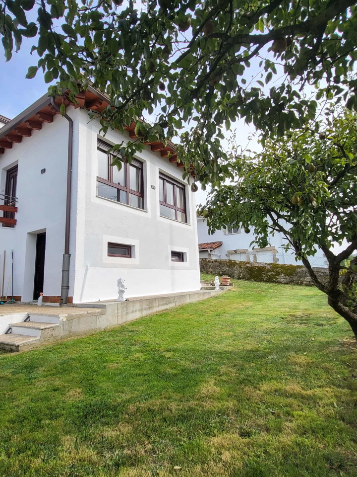 La Casa De Pereda - Los Corrales de Buelna