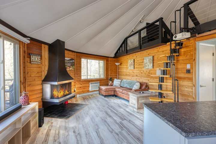 The Treehouse - Yurt In The Mountains - Virginia