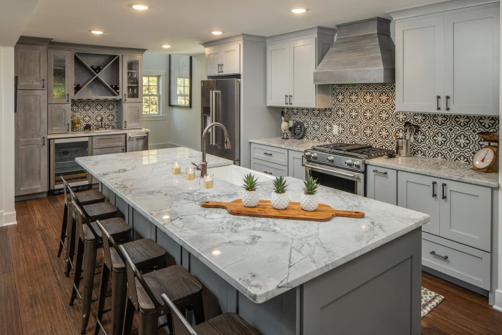 Historic Downtown 1852 Home - Newly Renovated - Galena, IL