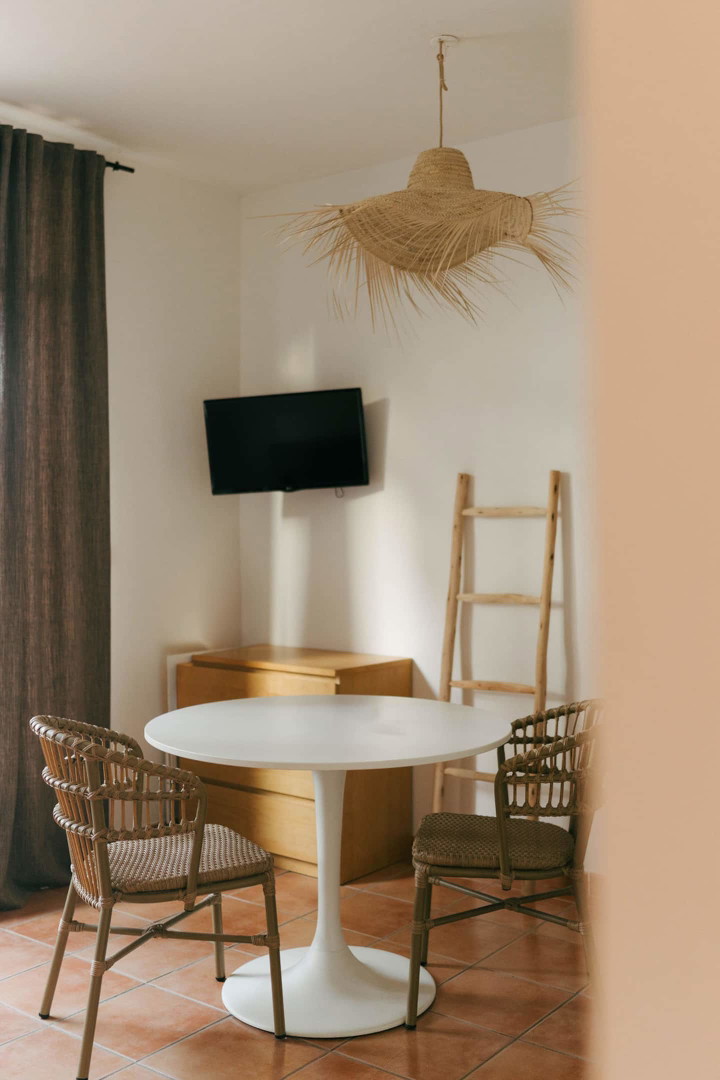 Appartement 2 Personnes Avec Balcon Vue Pinède - Porquerolles