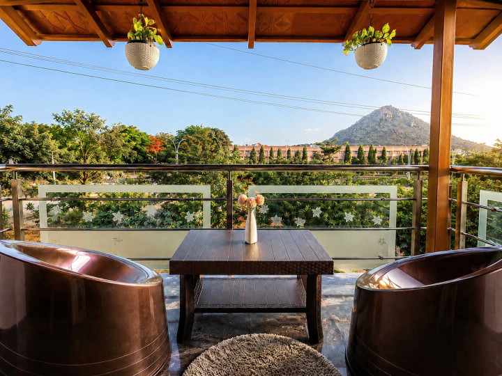 3bhk Family Stay | Near Fort & Nh48 | Transit - Chitradurga