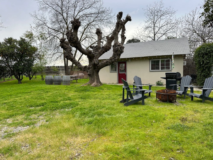 Quaint, Private, Cottage - California
