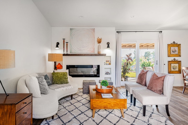 Golden Sunset View Retreat : 3 Br Haven - San Marcos, CA