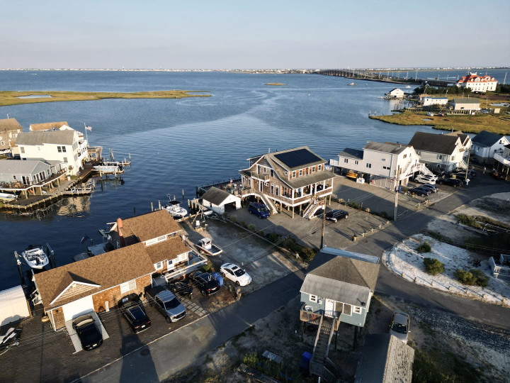 Bayside Rustic Bungalow - New Jersey