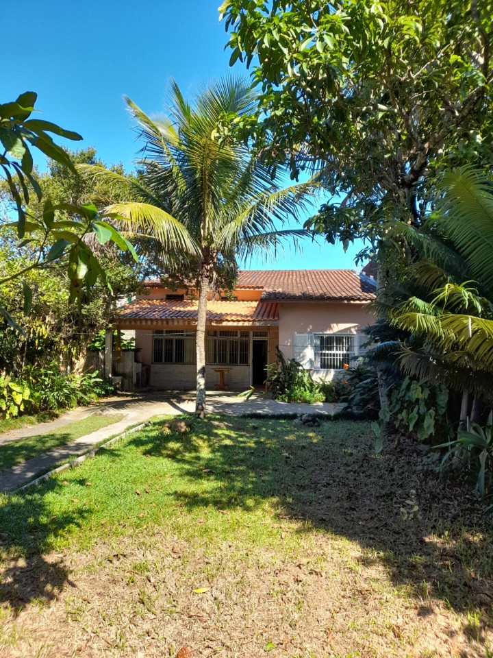 Casa No Quarteirão Da Praia - Peruíbe