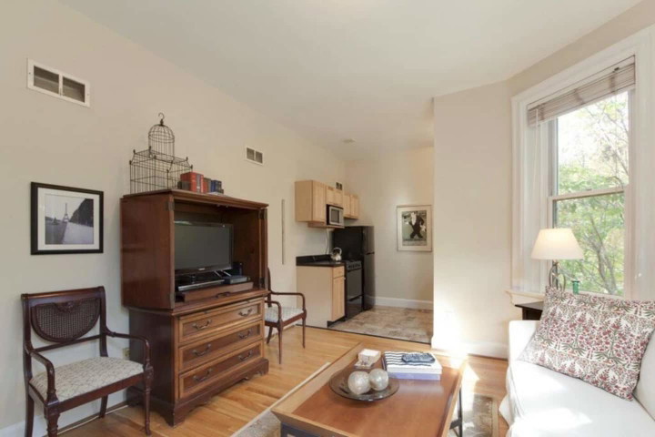 Sojourn On 19th-7 - Washington, D.C.